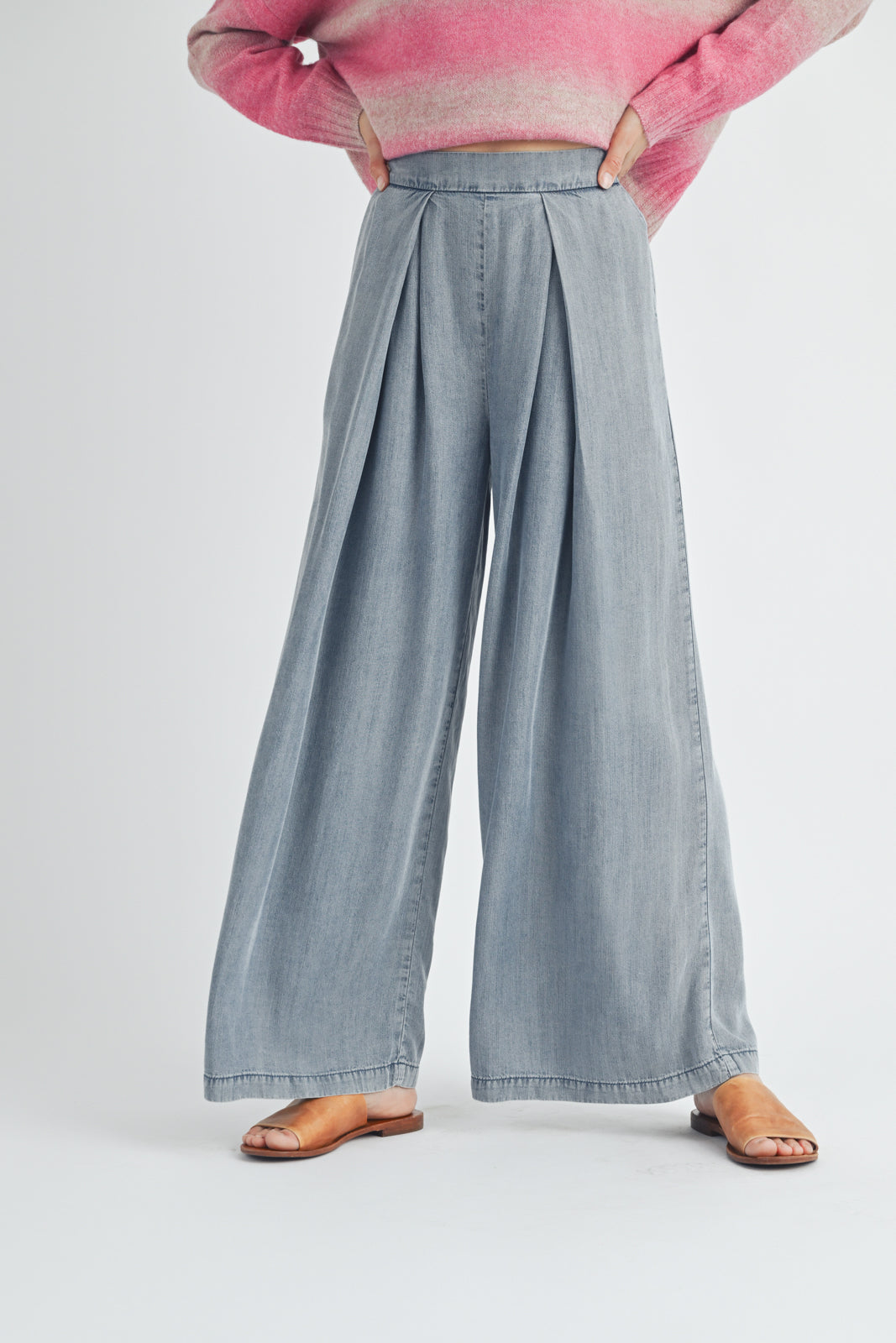 Pleated Pallazzo Pants